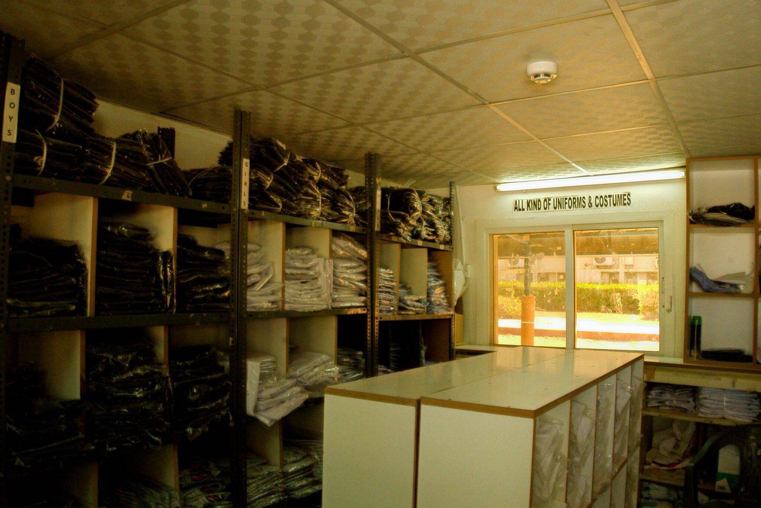 Uniform Shop – Pakisan Islamia Higher Secondary School Sharjah